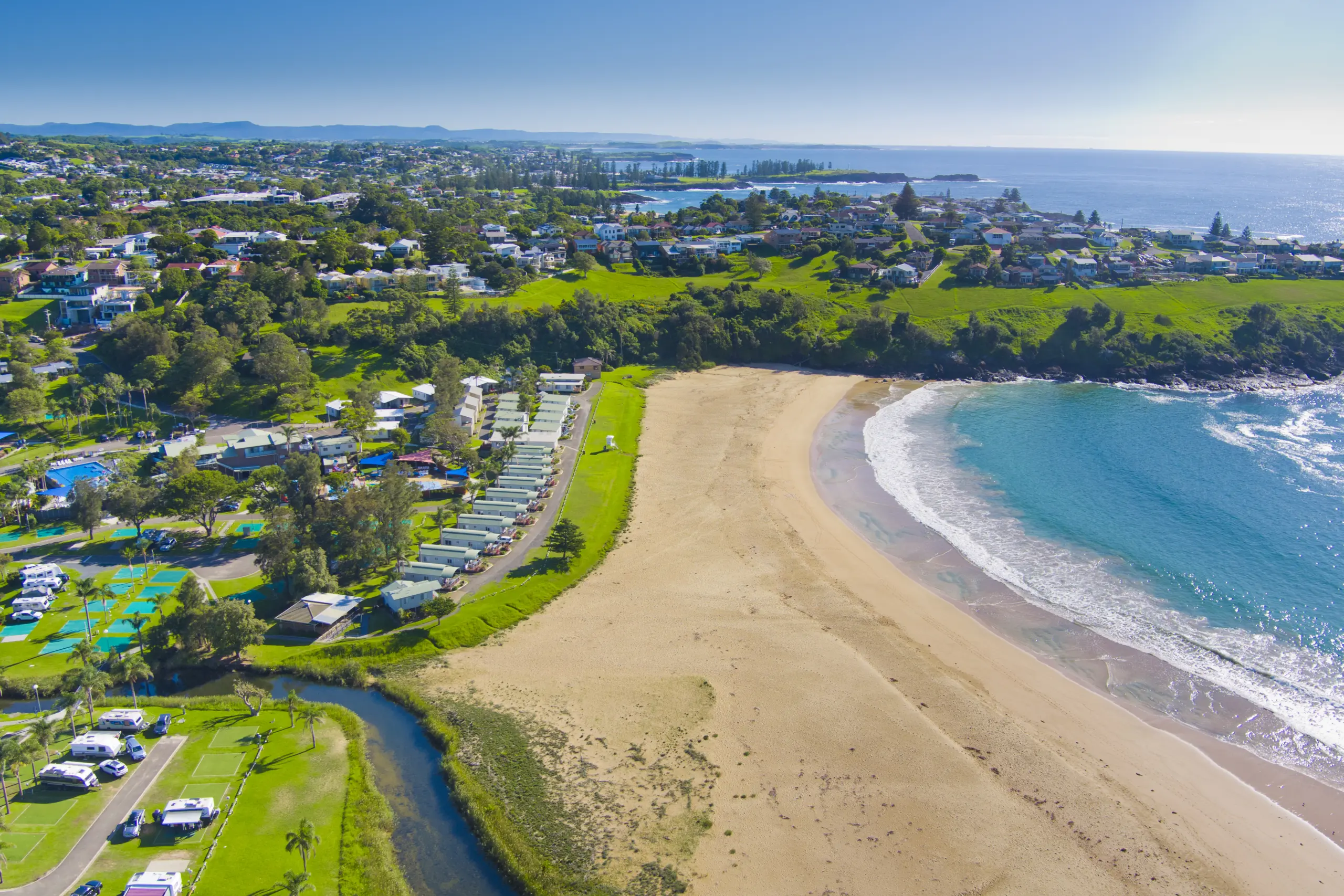 Why families keep coming back to Easts Beach, Kiama- Tasman Holiday ...